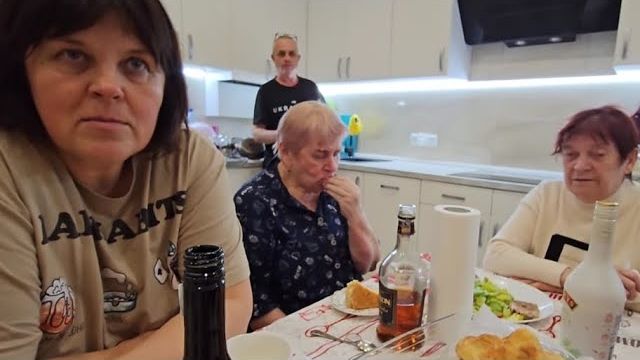 Обзор- КОЛЯ ПРИЕХАЛ.