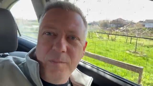 Жизнь вне орхидей- дурят НА РОВНОМ МЕСТЕ смирился в этот раз, но отзыв оставлю