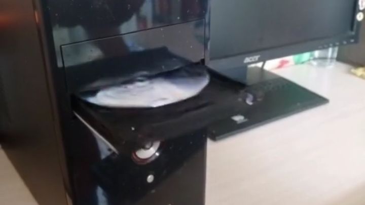 Компьютер DVD фильмы