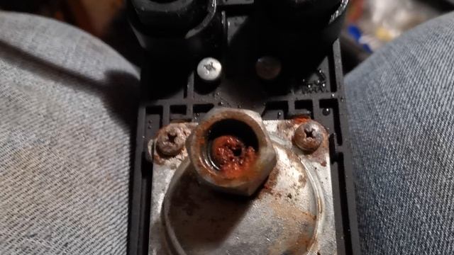 серьёзная поломка - забито реле давления перестал выключаться насос