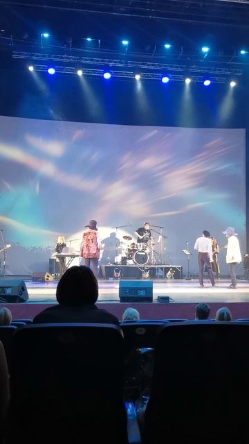 "Она была в Париже" - Рок-Театр