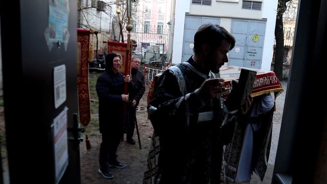 Крестный ход с плащаницей. Чин погребения. Утреня Великой субботы, 10 апреля 2026 г