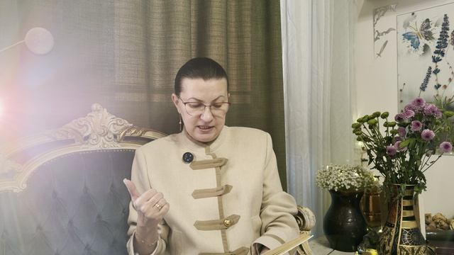 Какого цвета книжка...