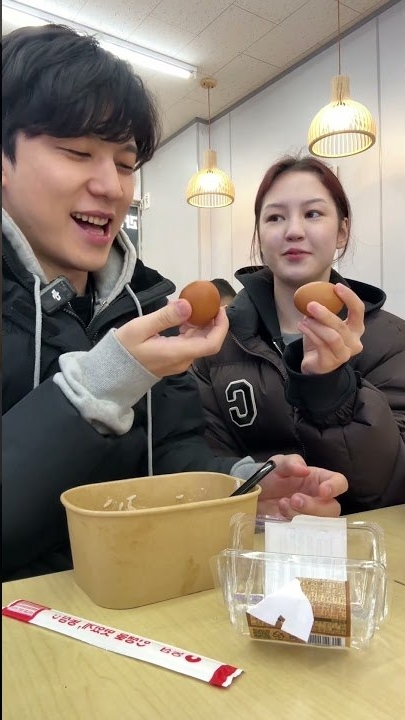 перекус в Корейском магазине с девушкой 🇰🇷