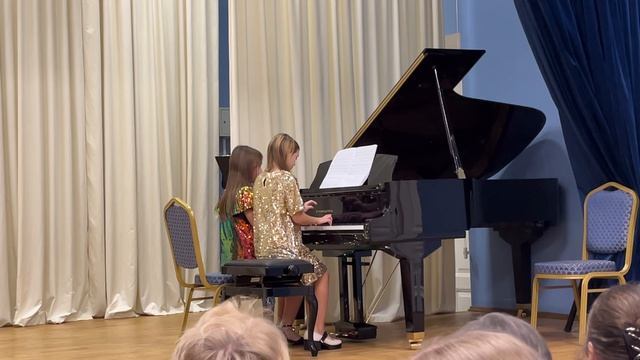 25.12.25 ДШИ г.Задонска (Столец Злата,Маша)