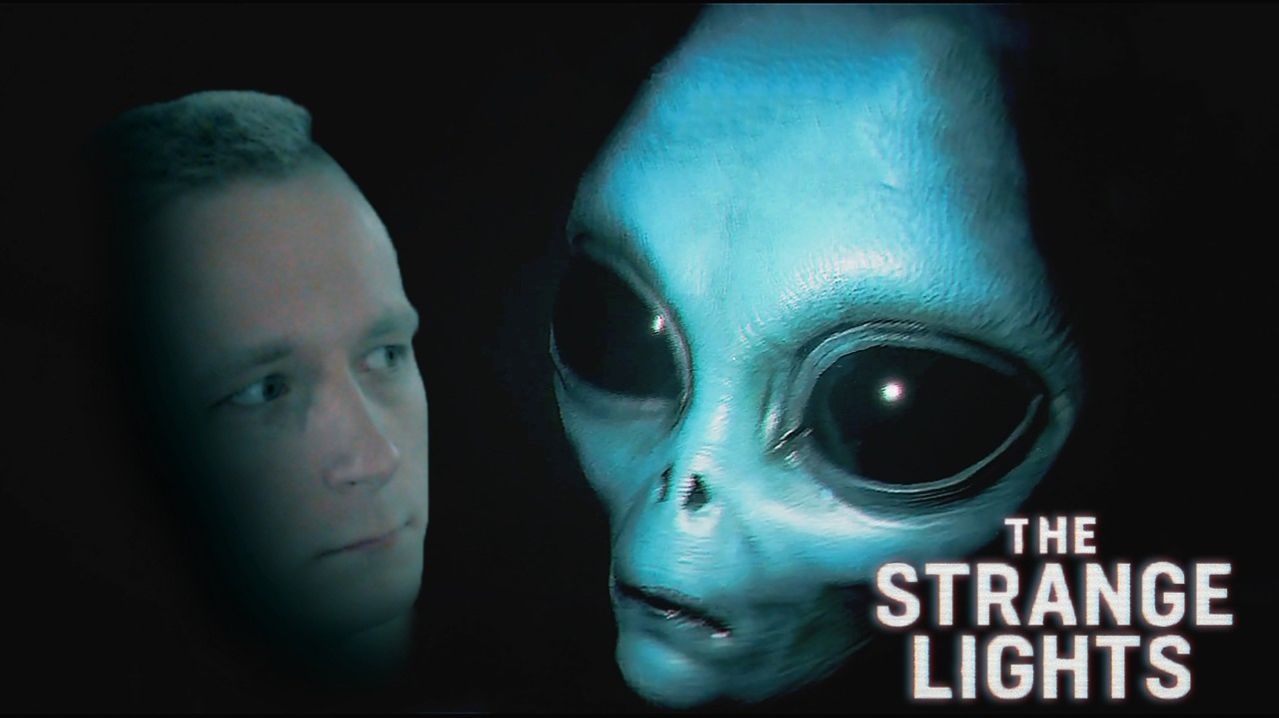 В ЭТОМ ЛЕСУ КТО-ТО ЕСТЬ | The Strange Lights