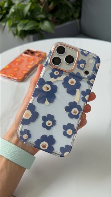 Силиконовый чехол Цветочный принт с Magsafe для iPhone 16-17 линейки