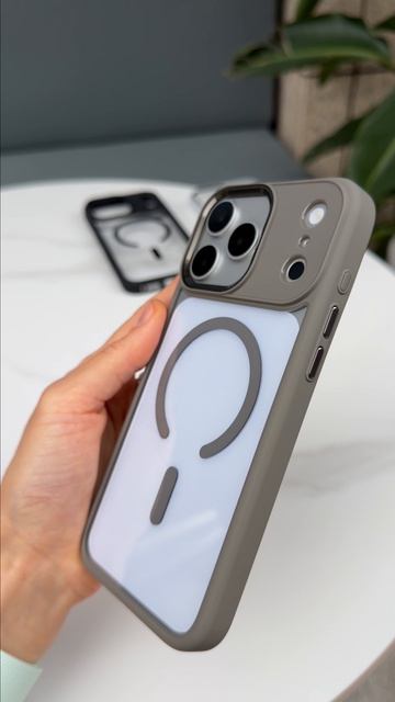 Защитный чехол Контур MagSafe с защитой камеры