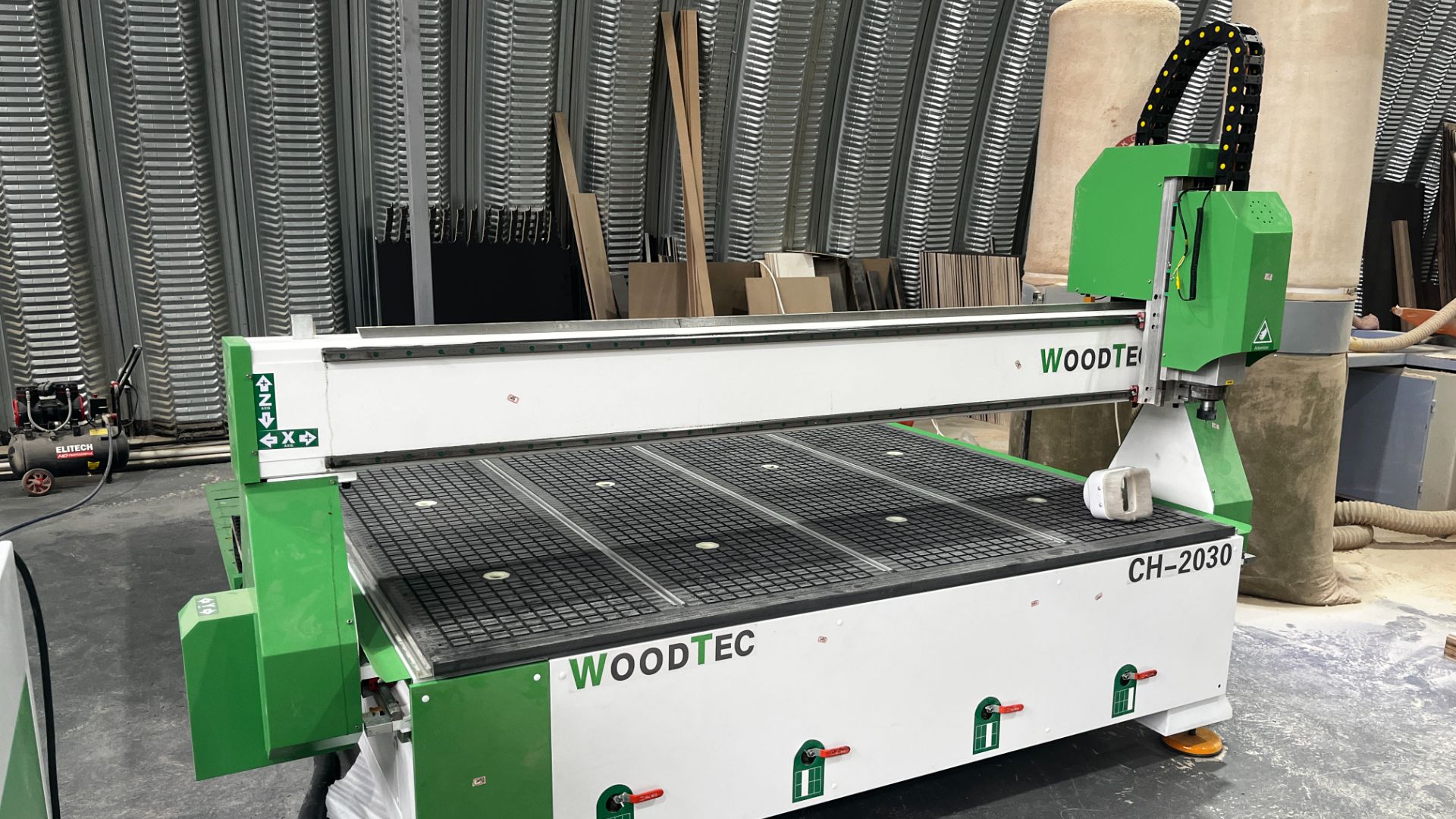 ЧПУ WoodTec CH 2030