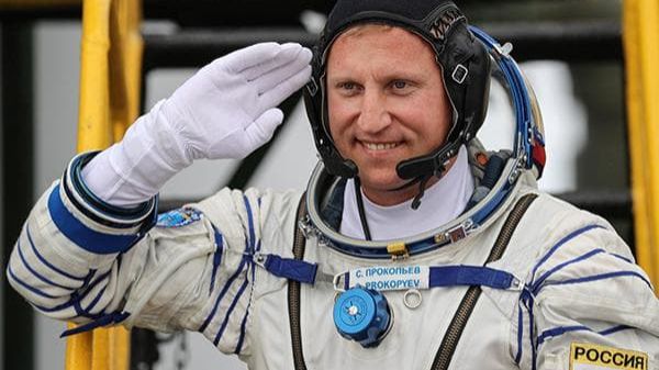 Особенное поздравление для команды ЗТИ. Сергей Прокопьев, космонавт России.