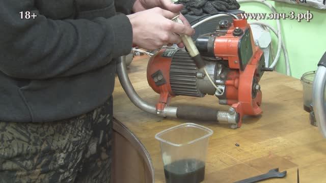 Замена масла в цепной пиле ✅