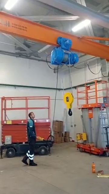 Готовый объект: кран-балка 3,2 т от завода «Роскран» (цена в описании)