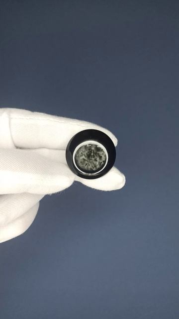 Пуговицы черные(размер № 48), Артикул 01052