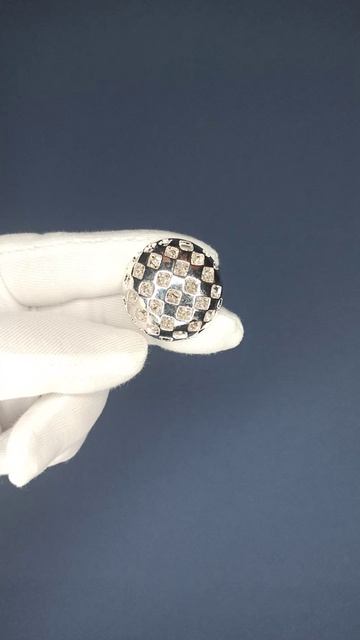 Пуговицы металлические никель со стразами (48), Артикул 00940