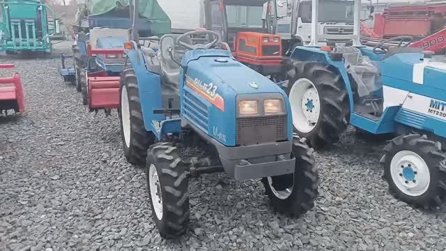 Японский трактор Iseki SIAL TF23