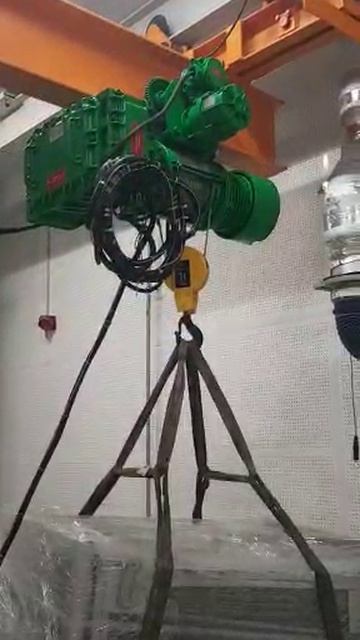 Завод «Роскран» изготовил подвесную кран-балку ВБИ 1т (пролет 4,5м)