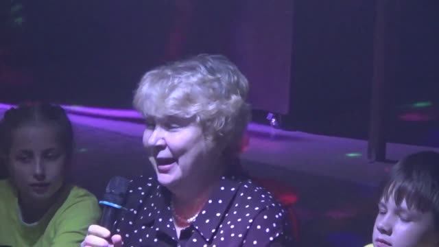 "Учительница первая моя"....(Ирина Александровна), школа 33,4в. 2022 г.