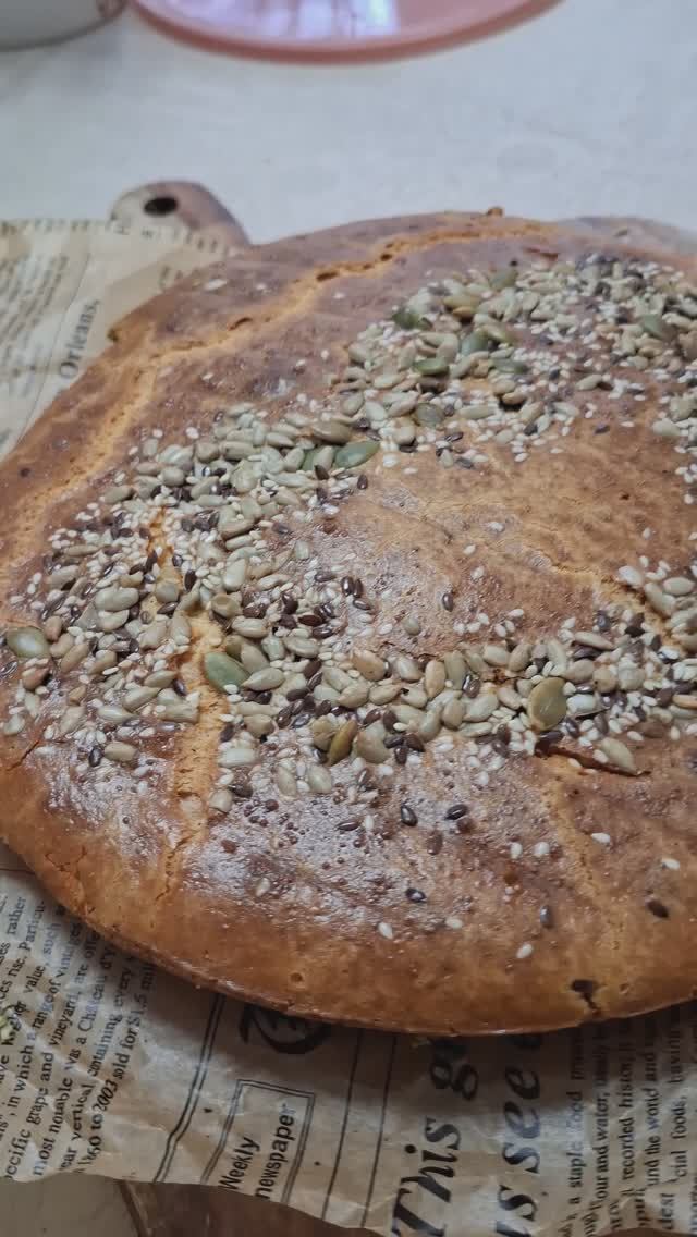 Остались яйца после праздника, готовим пирог , заливной с травкой