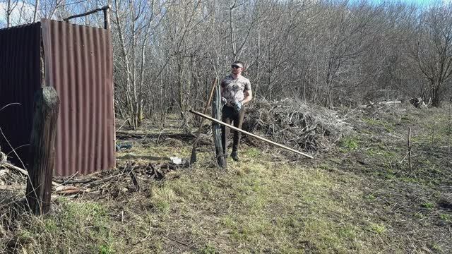 УЧАСТОК В ДЕРЕВНЕ. ПЕРВАЯ ПОСТРОЙКА НА УЧАСТКЕ. ТЕПЕРЬ ВСЁ ЧИСТО И КРАСИВО)