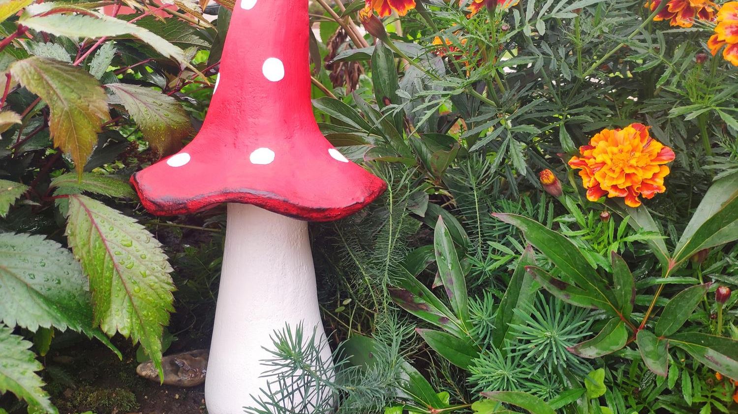 Сказочный гриб из цемента Садовые фигуры из цемента бетона своими руками