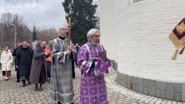 Чин Погребения Плащаницы в Великий Пяток