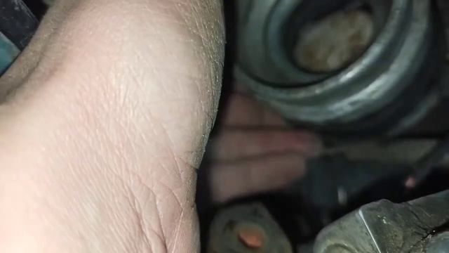 Покупая старый автомобиль нужно готовится к этому. Старый авто это один сплошной сюрприз