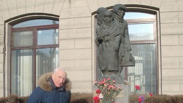 Лев Фёдоров (Canto). Митинг около памятника "Детям блокадного Ленинграда".