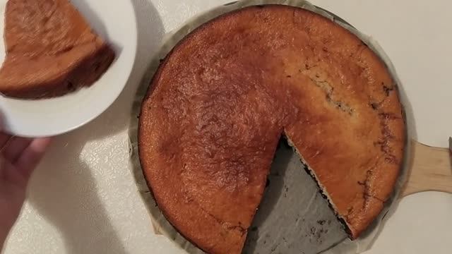 Заливной пирог с ягодами - лучший способ порадовать своих близких