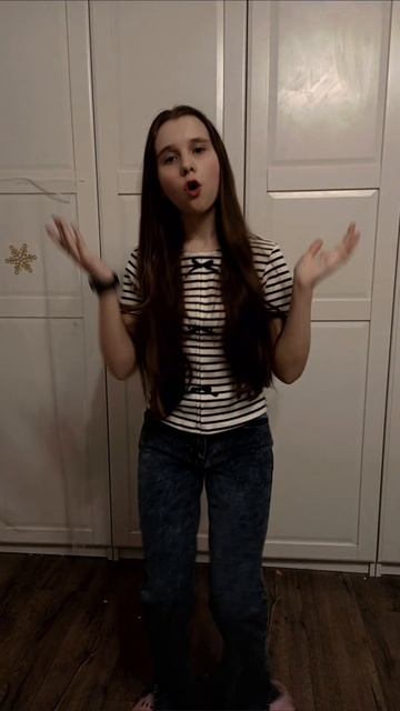 🤪👑#виолет3ка #тренд #танцы #психушка #королева #я #яппи #яппер #яппермесяца #движения