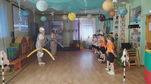 "Космическое путешествие" Городские соревнования д/с "Кораблик" и д/с "Рябинка"