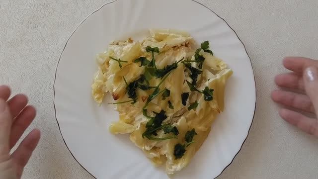 Очень вкусная запеканка из макарон: выручает всегда, когда надоедают обычные отварные макароны