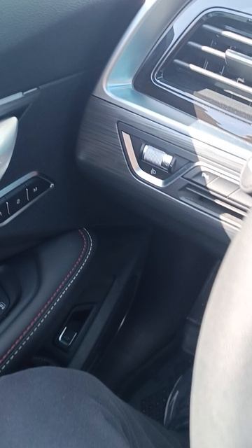 решение проблемы со продуванием уплотнителя стекла водительской двери Джили тугелла