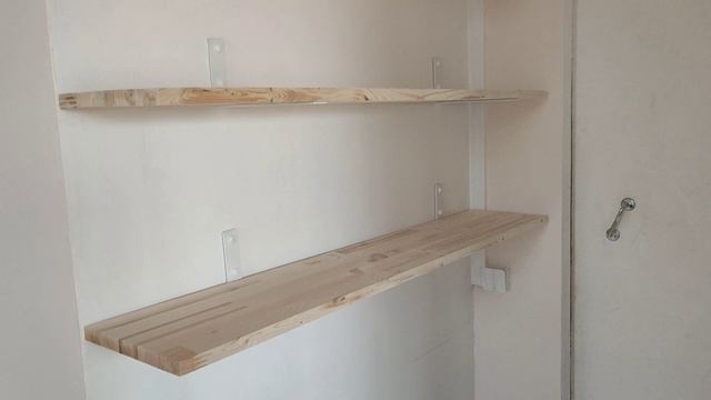 Креплю полки на стену. Дневник за 17 апреля