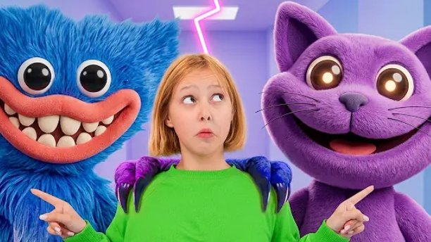 ХАГГИ ВАГИ И КЭТ НЭП В РЕАЛЬНОЙ ЖИЗНИ!