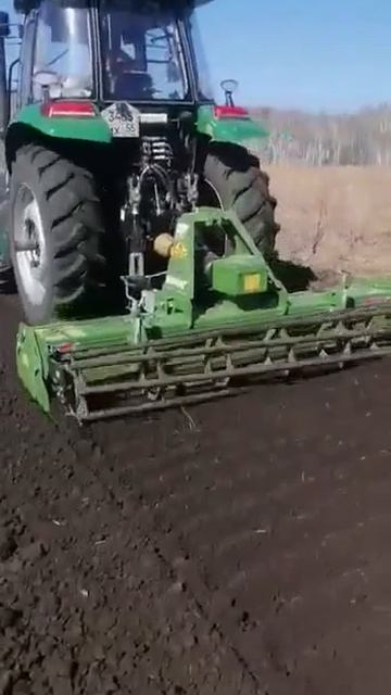 Celli Ranger Colnag: работа вертикальной фрезы в поле