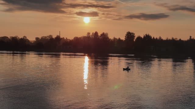 4К. Углич. Три лика воды. 2-ой день круиза Москва-Валаам-Петербург.