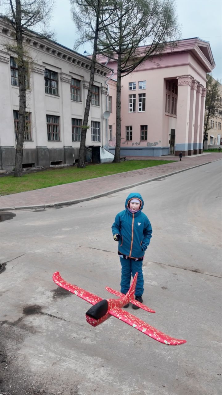 Лиственничная аллея – дорога из прошлого в будущее