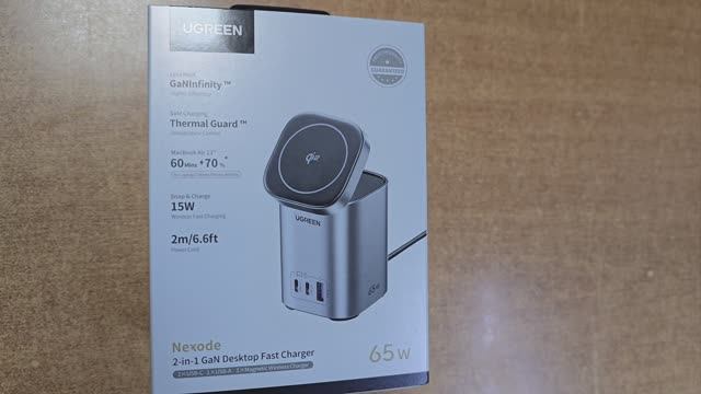 Беспроводное зарядное устройство 2-in-1, 2xUSB C+1xUSB, 65W,  X555 (55321) UGREEN