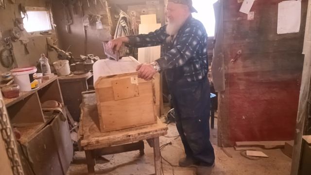 Новый сундук-ларец из дуба. Из чего складывается цена.