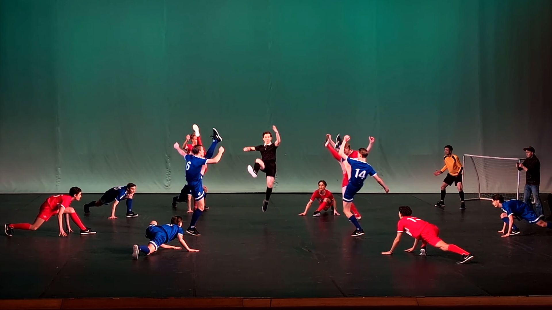 Хореографическая картина "Футбол"