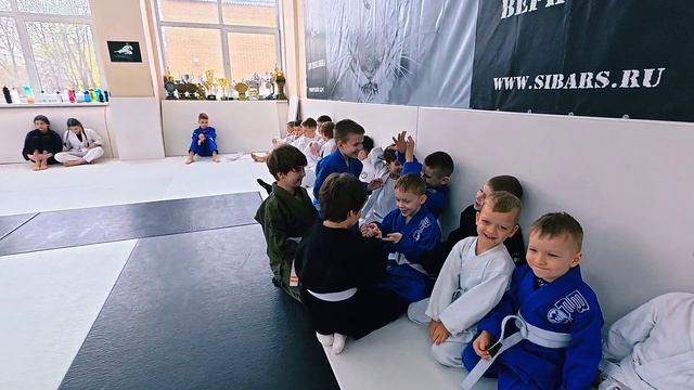 2026.04.19. Семинар Алексея Иванова. "Маленькая красная машинка".mp4