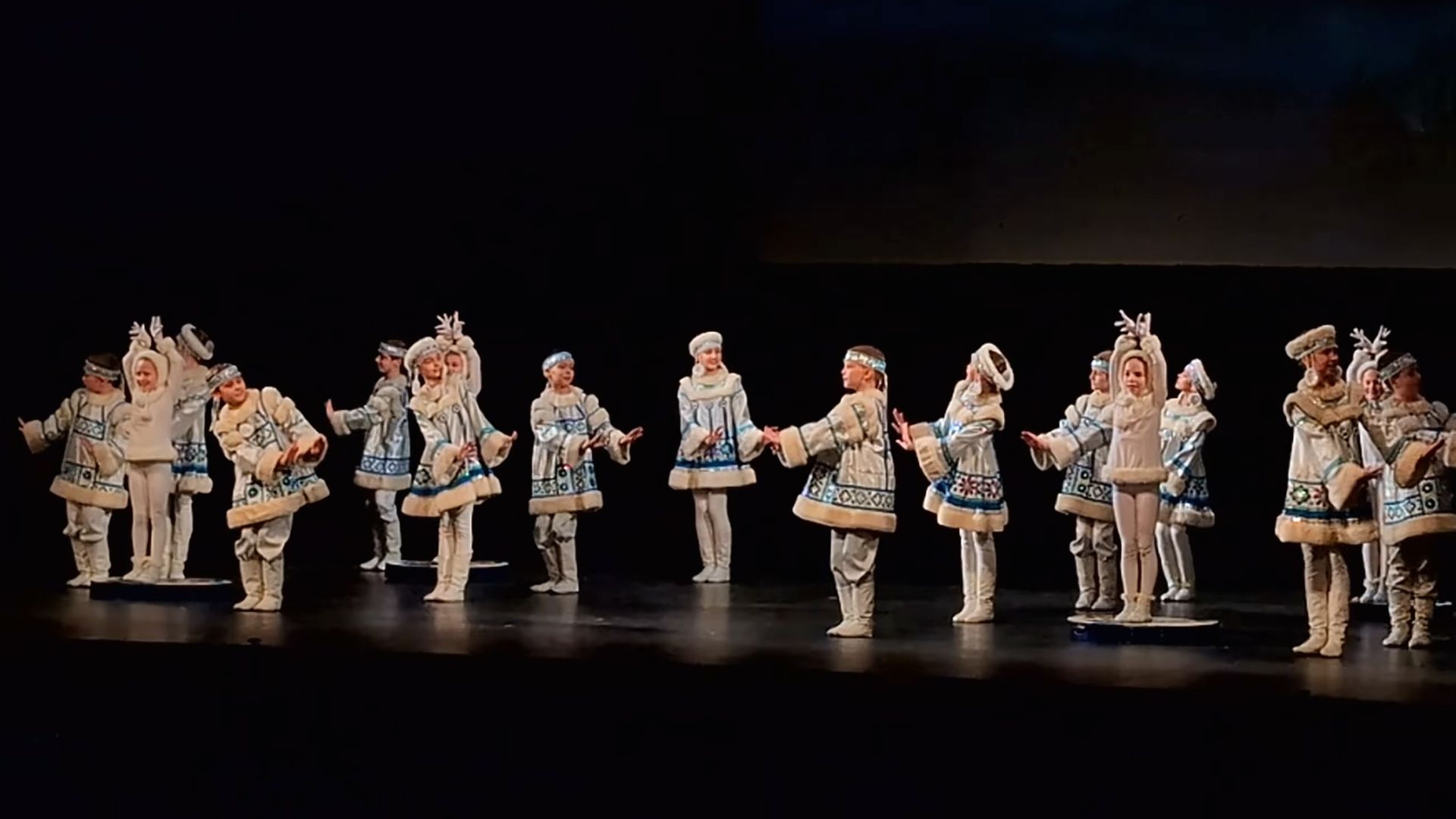 Корякский танец "Оленята"