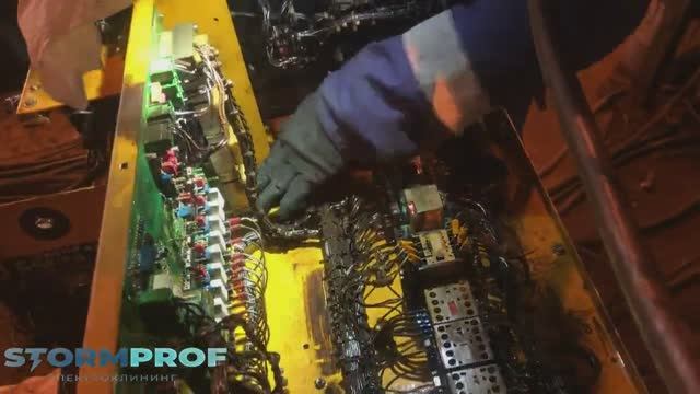 Влажная очистка микроэлектроники диэлектрическими очистителями ШТОРМПРОФ