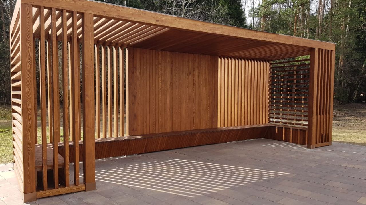 Перголы и навесы от компании Хоббика. Беседки и теневые деревянные навесы.