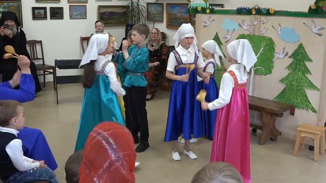 Музыкальный номер от воспитанников воскресной школы храма Рождества Христова г. Арсеньева