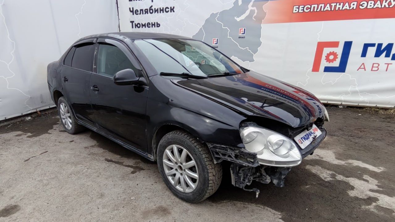 Обзор перед разбором Volkswagen Jetta (mk5)