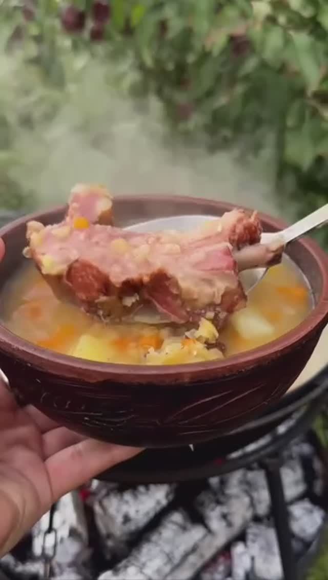 Гороховый суп с копченостями в казане 🥘