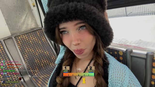 Lydiaviolet - 🏖️ I HAVE TO FIND MY WAY TO THE BEACH USING NO INTERNET 🗺️ ч.1 - переводы на русский