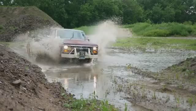 Getting Unstuck Fixing Winch Other stuff -Видео от SimonFordman