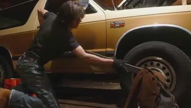 Fixing Everything - 1985 Blazer No Commentary Repairs -Видео от SimonFordman